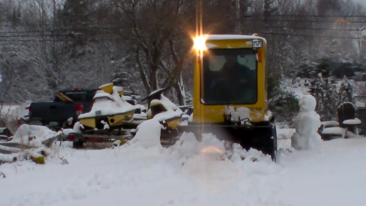 Bombardier SW 48 plowing snow - YouTube