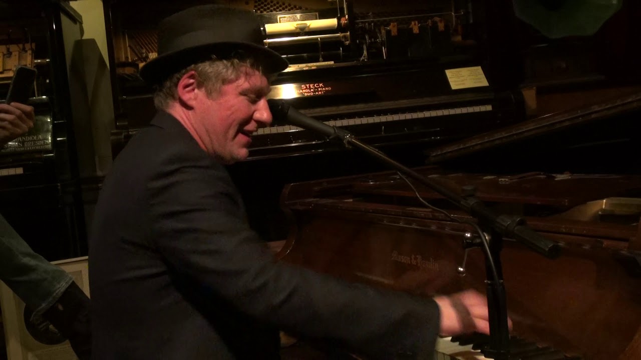 Dom Pipkin / Such A Night - YouTube