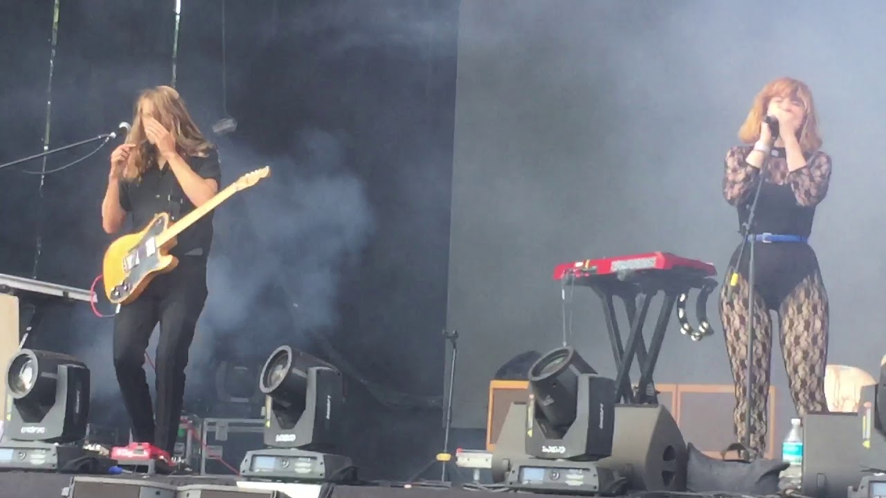 Grouplove - Colors - YouTube