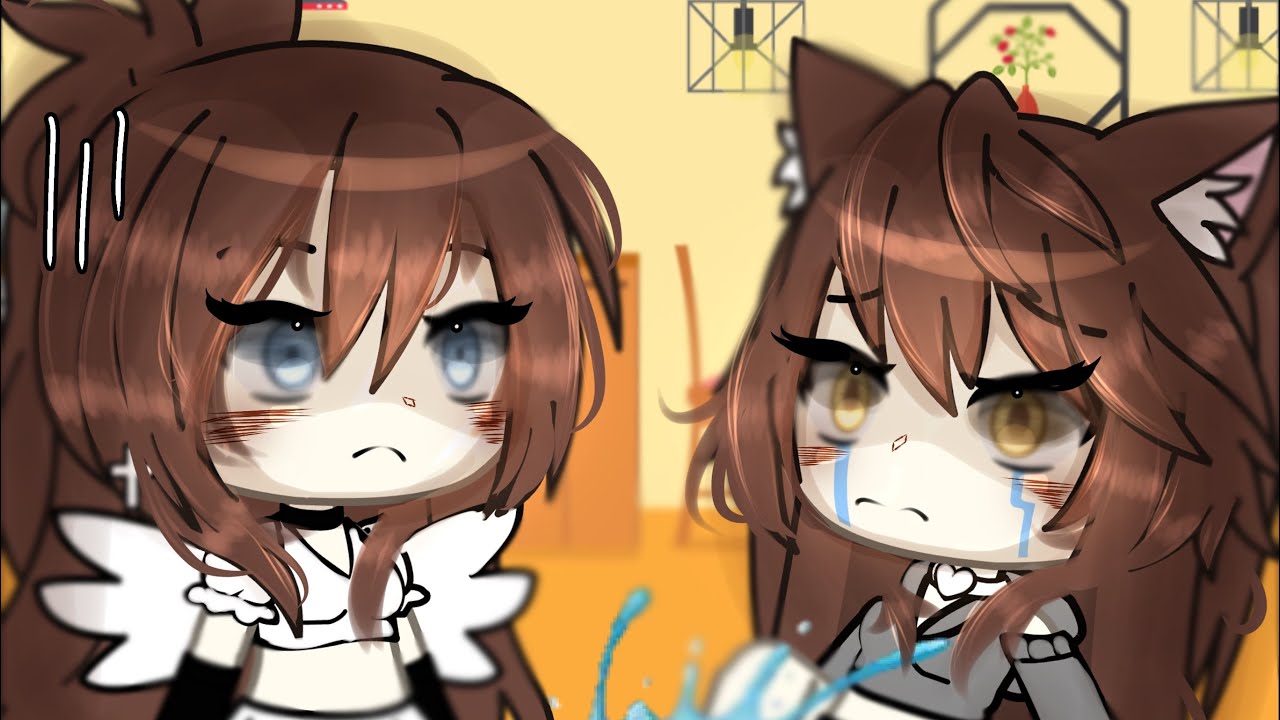 felicia and patricia lopsided leg // FT: @eliaaz. - YouTube