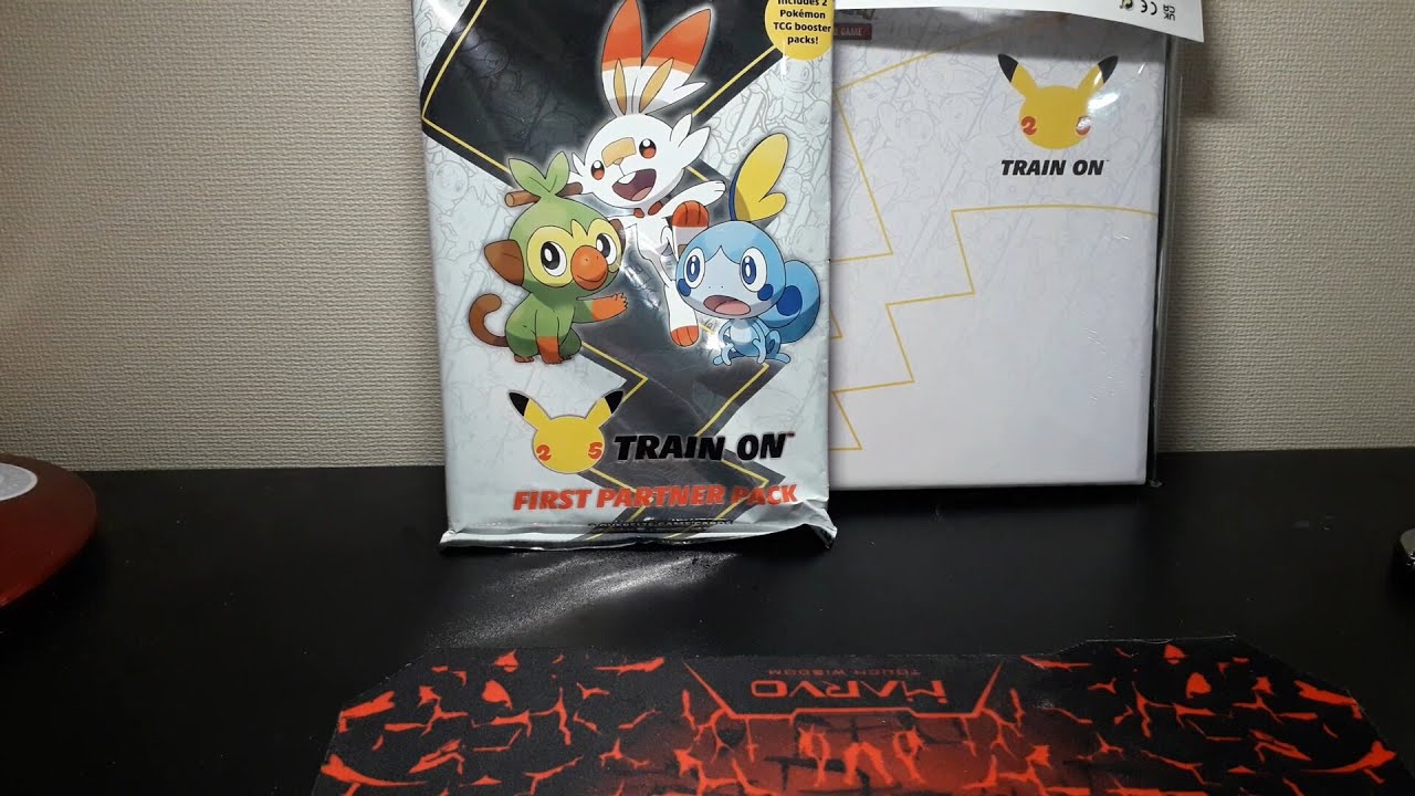 Unboxing Especial: Pokémon TCG first partner pack (galar) 25th ...