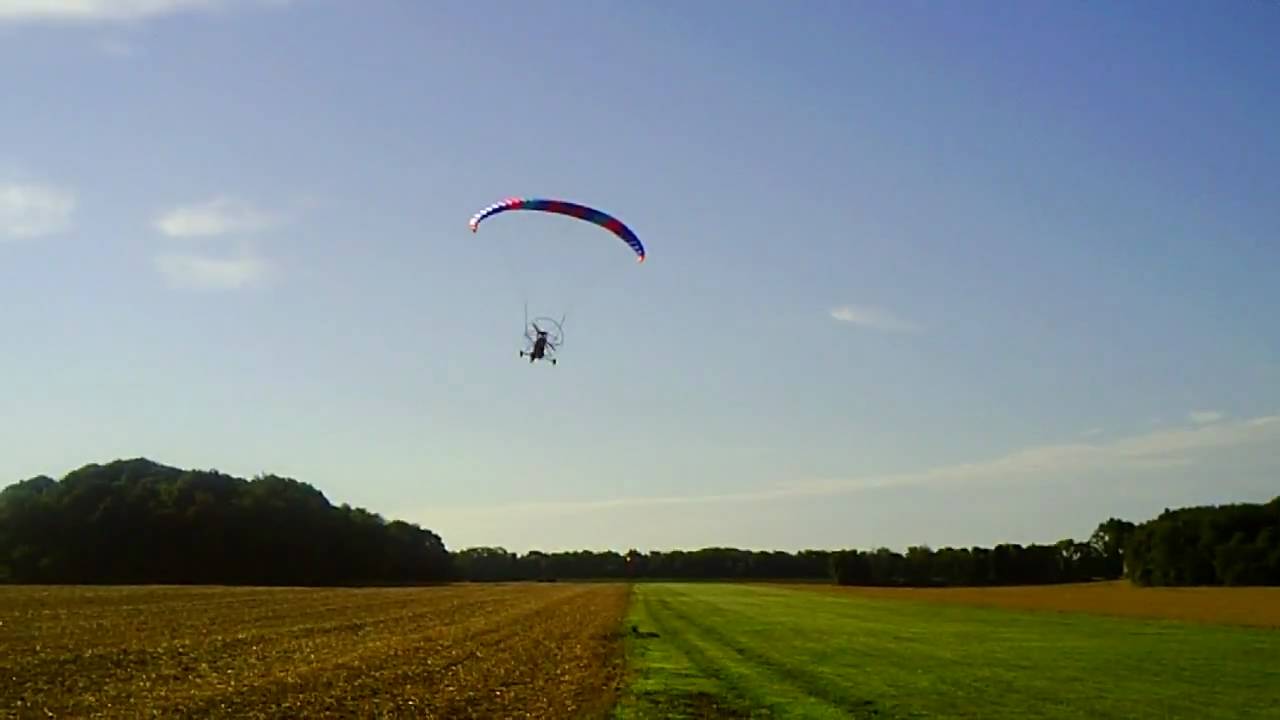 Buckeye Dragonfly flying powered parachute - YouTube