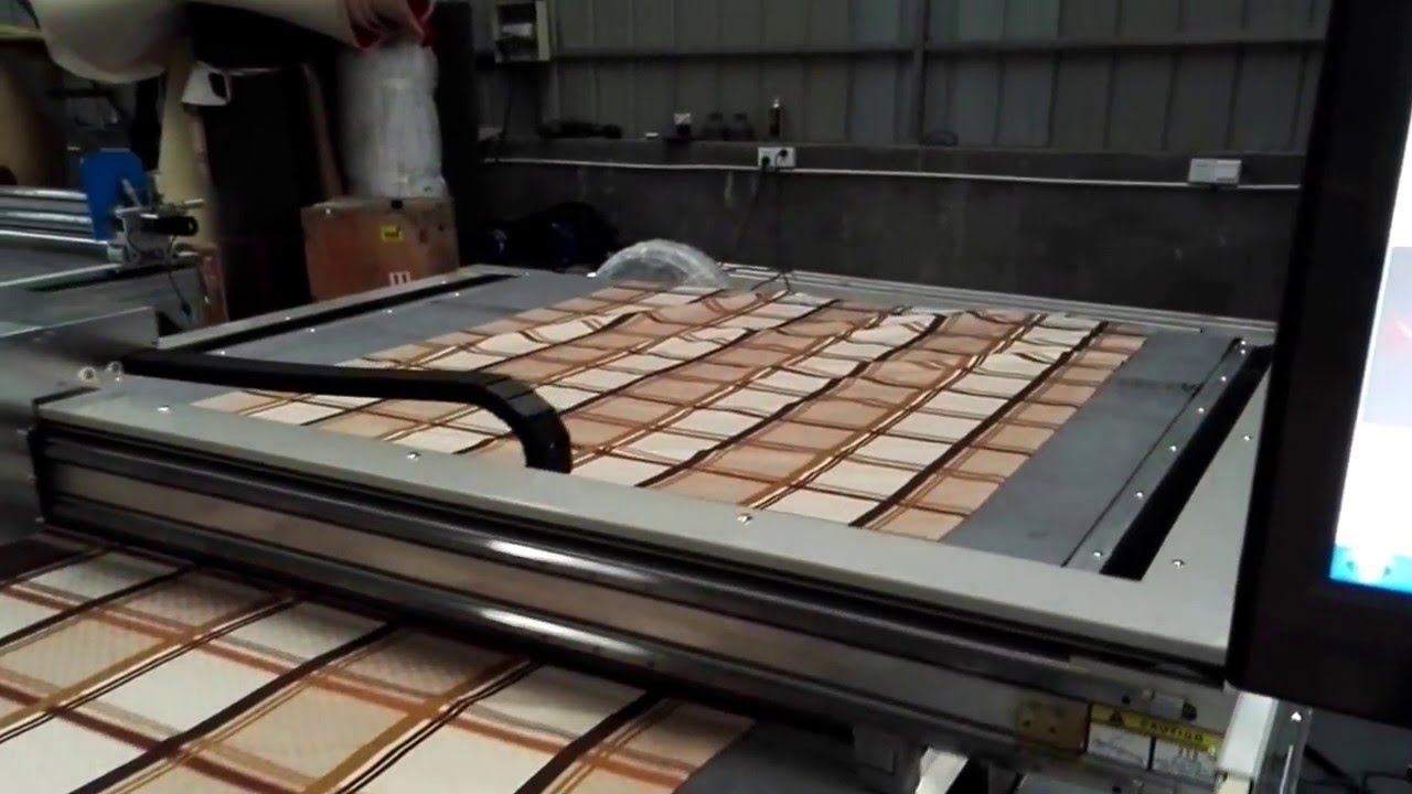 Sinajet Digital Cutter Sofa Fabric Cutting - YouTube