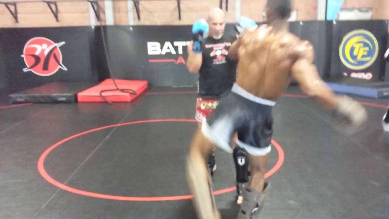 Goldberg & Simon Marcus sparring session (2016) - YouTube