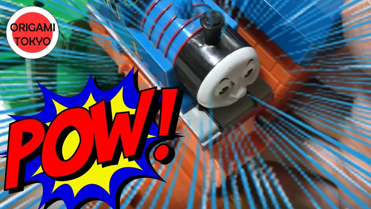 THOMAS & FRIENDS Toy Video for Kids | Thomas falls out of the ...