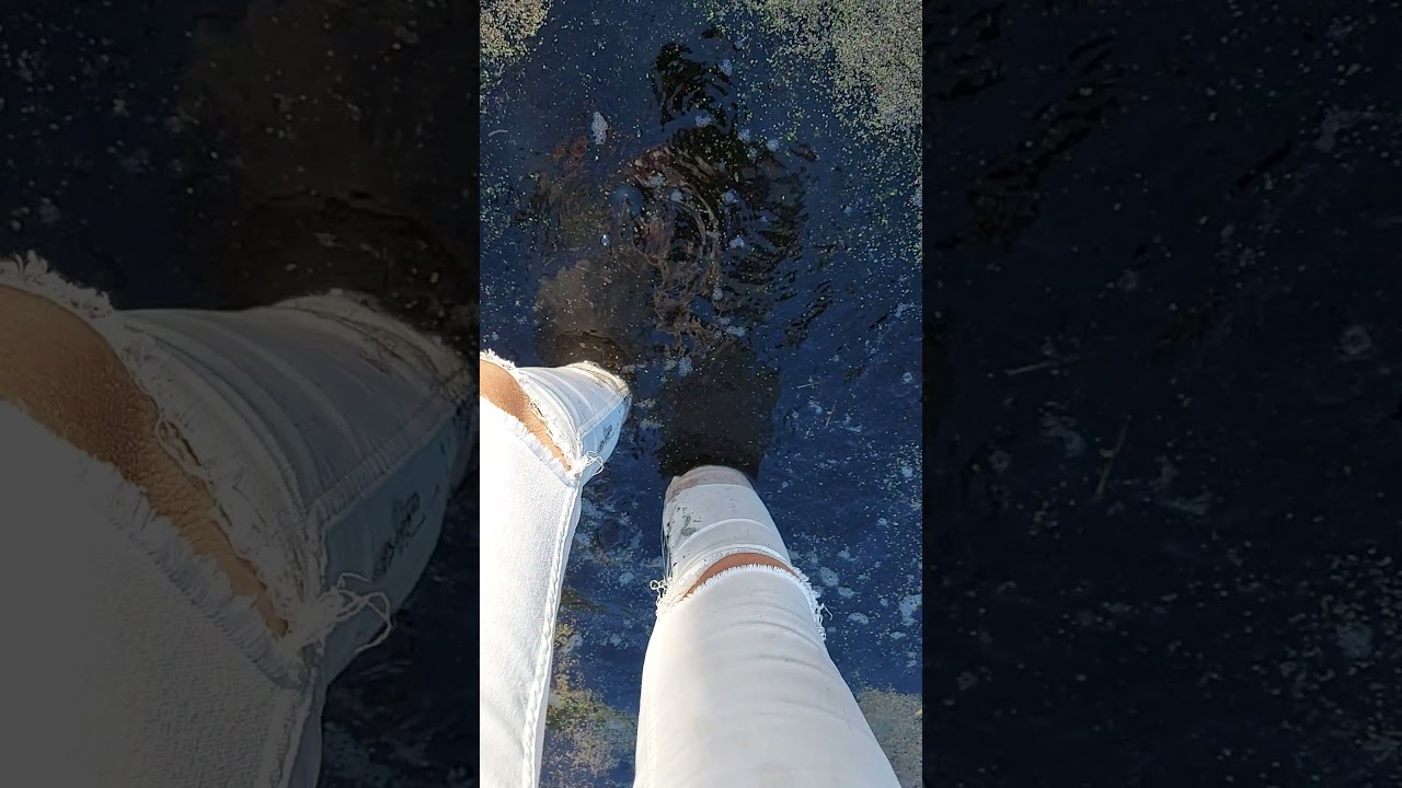 White jeans, mud - YouTube
