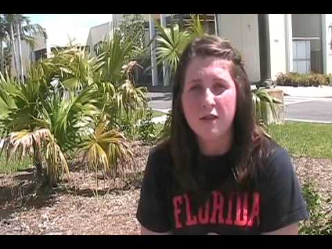 Meet Comcast Leaders and Achievers Scholarship Recipient Elizabeth ...