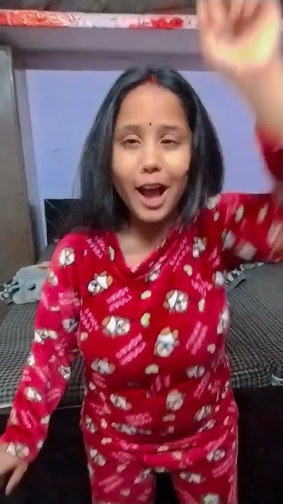 Mera naam chalo trending mein 😎😎#tending #song - YouTube