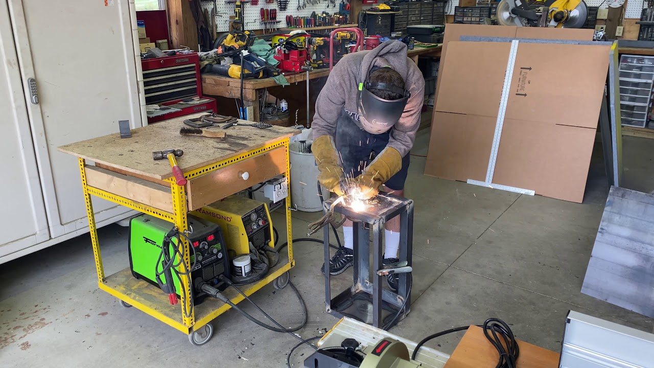 New Battery Box Fabrication and Weld Fest John Deere 2510 - YouTube