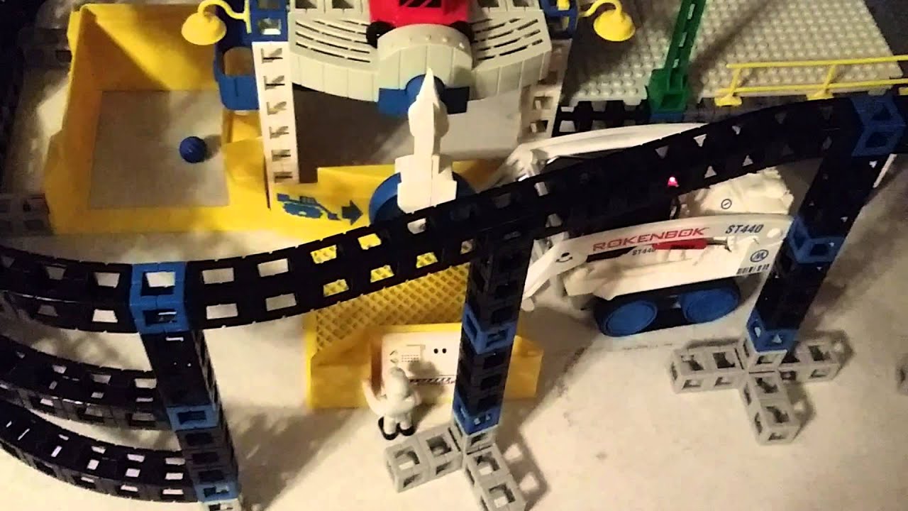 Rokenbok Pump Station & Monorail - YouTube