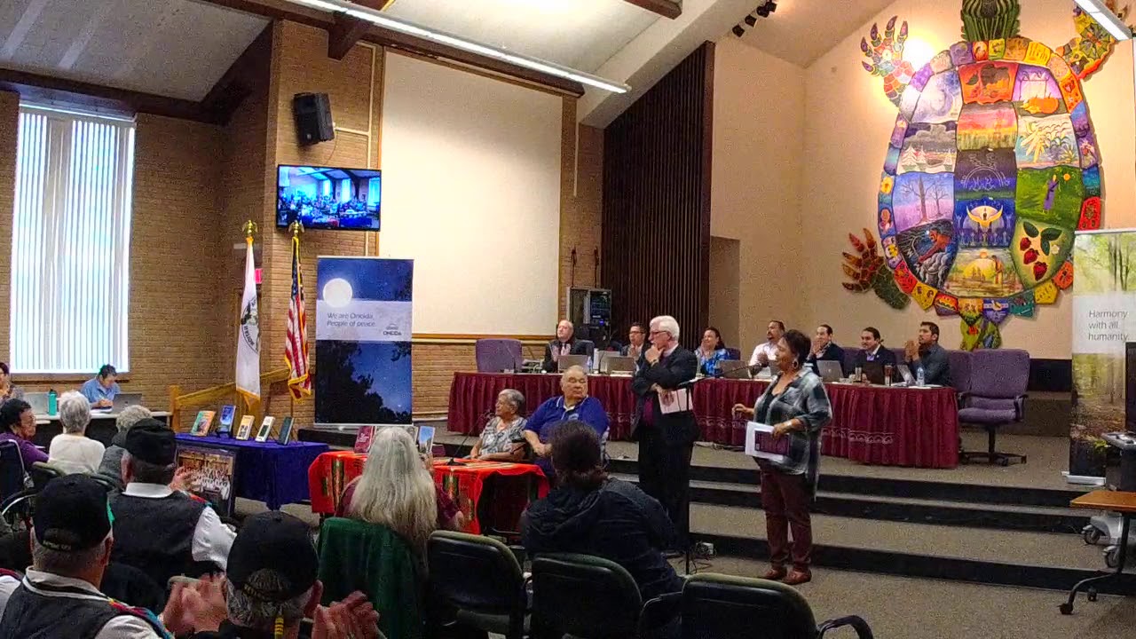 Oneida Nation honors Gordon McLester - YouTube