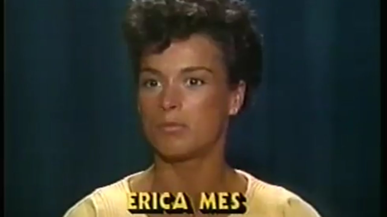 Erika Mes guestposing in Germany - YouTube