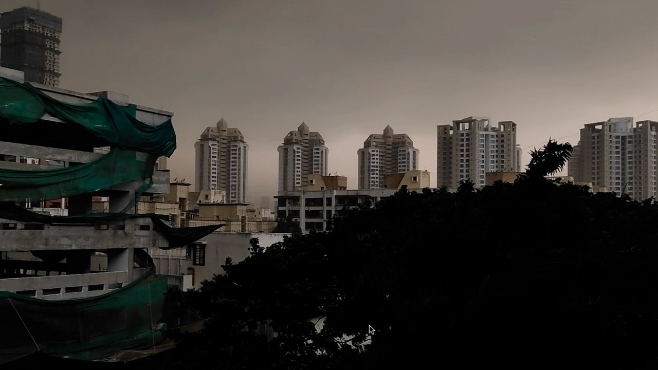 Mumbai Sandstorm on 13 May 2024 - Cyclonic footage -Mumbai sees massive ...