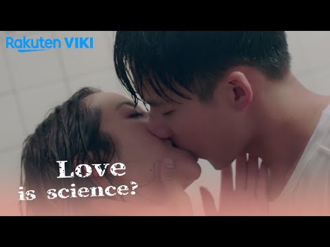 Love Is Science? - EP15 | Kiss in the Shower | Taiwanese Drama