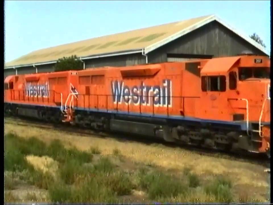 Westrail Pt.1a West Kal Depot & Parkeston 1995 - YouTube