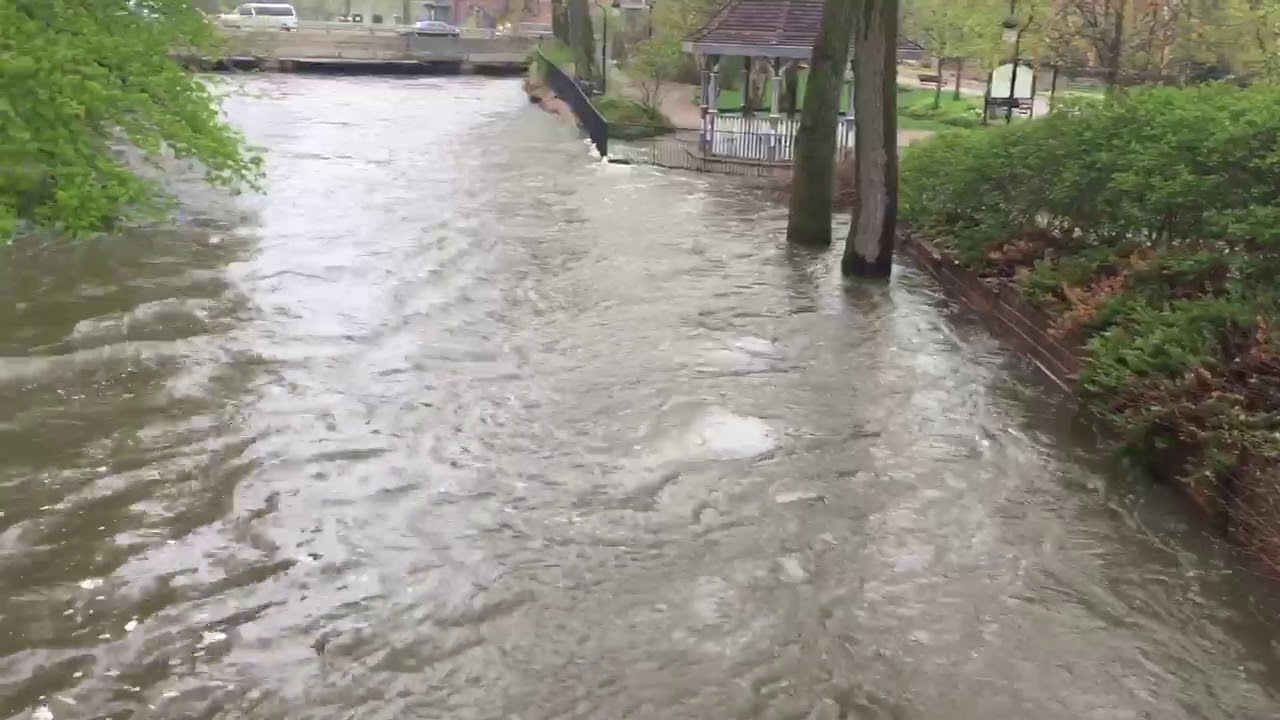 Flooding Along Naperville Riverwalk After Heavy Rains - YouTube