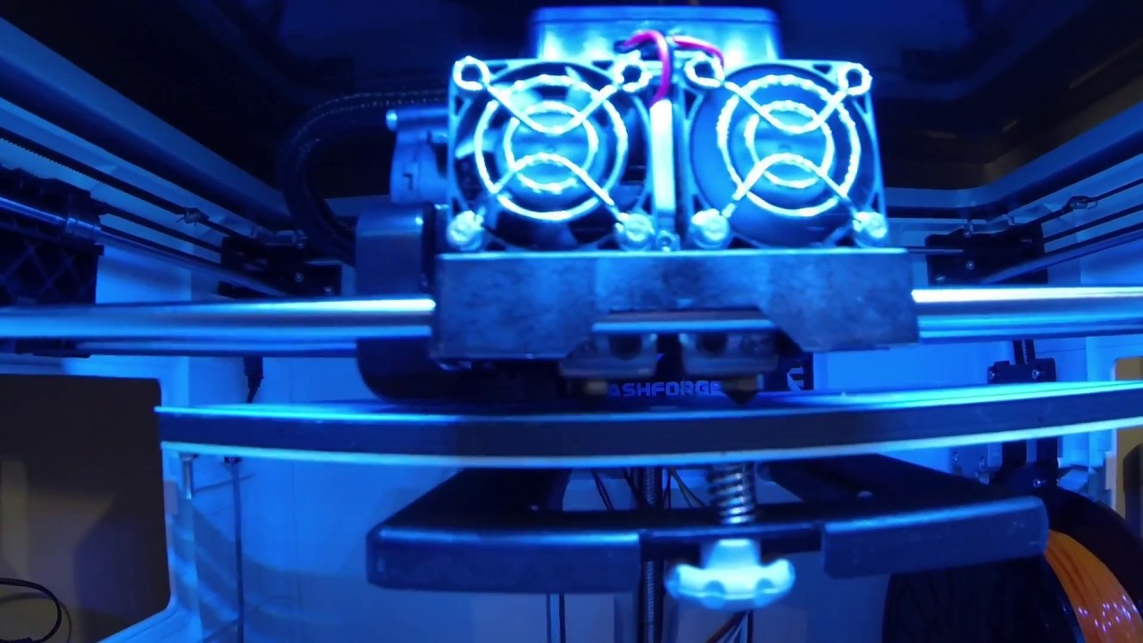 Flashforge Dreamer First ever 3D Print :) - YouTube