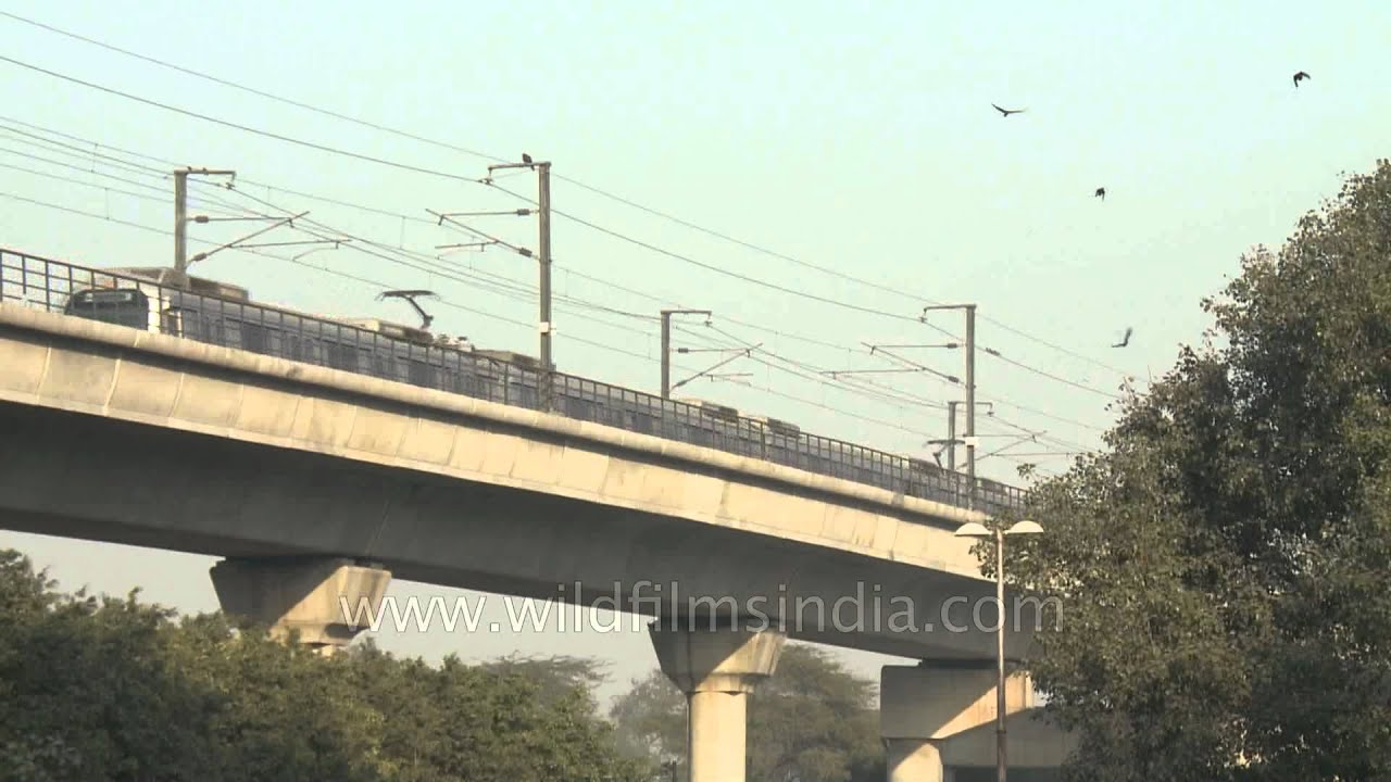 Delhi Metro's violet line coach near Nehru Place Metro Station - YouTube