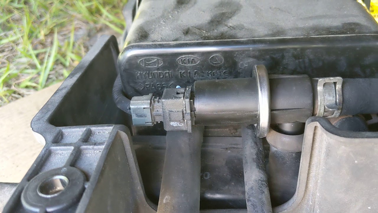 SOLVED! *Part 2* 2005 KIA SEDONA P2422 VENT VALVE - YouTube