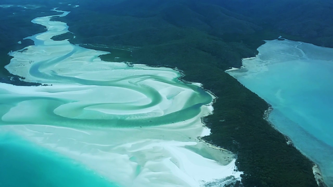 Flight over Whitsundays Islands and the Great Barrier Reef - YouTube
