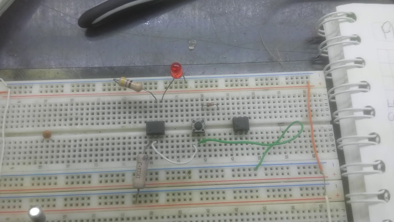 4n32 photodarlignton circuito de testeo - YouTube