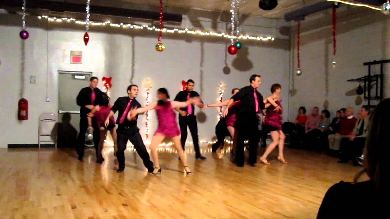 PLV_CHRISTMAS_GALA_PERFORMANCE-DEC2011.MOV - YouTube