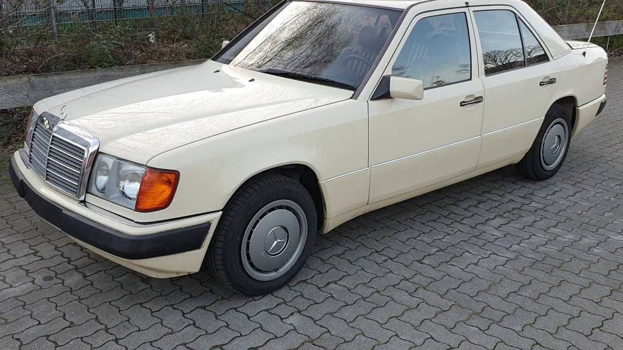 Mercedes Benz 200D W124 Taxi International - YouTube