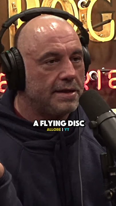 👽Joe Rogan Reacts to Shocking UFO Footage🛸 - YouTube