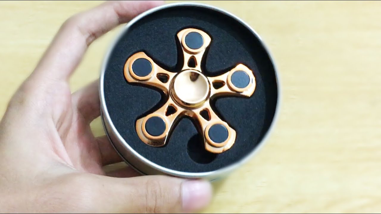 THE ALL NEW FIVE SIDED FIDGET SPINNER. - YouTube