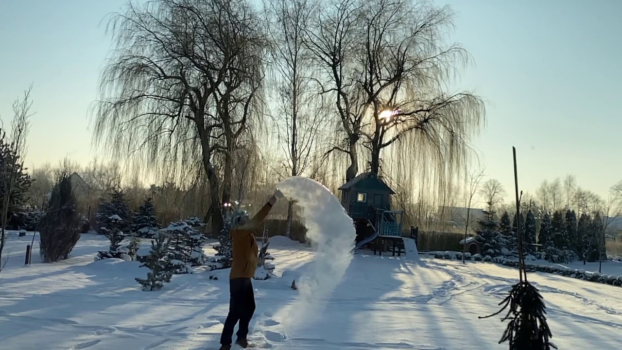 Wrzątek i minus 19 - YouTube