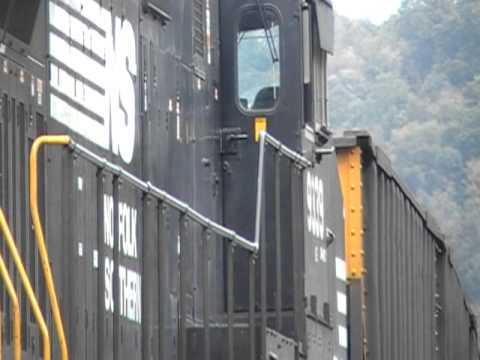 PPLX coal train setting at CP-Wing - YouTube