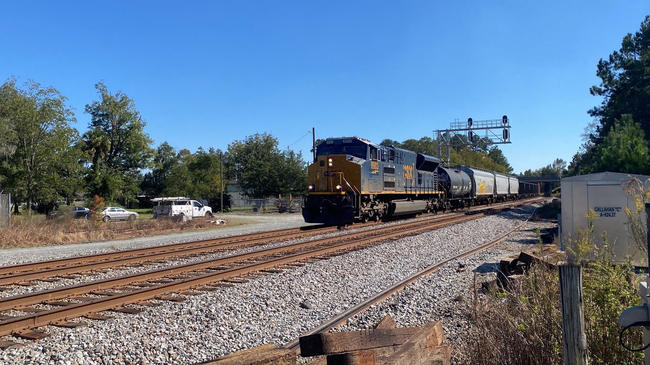 CSX local with emd st70ah and CSX ethanol train and Double stack ...