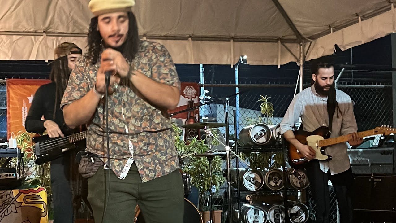 Cool Easy Reggae Collective ft. Don Bassi @ “La Revuelta” Caguas ...