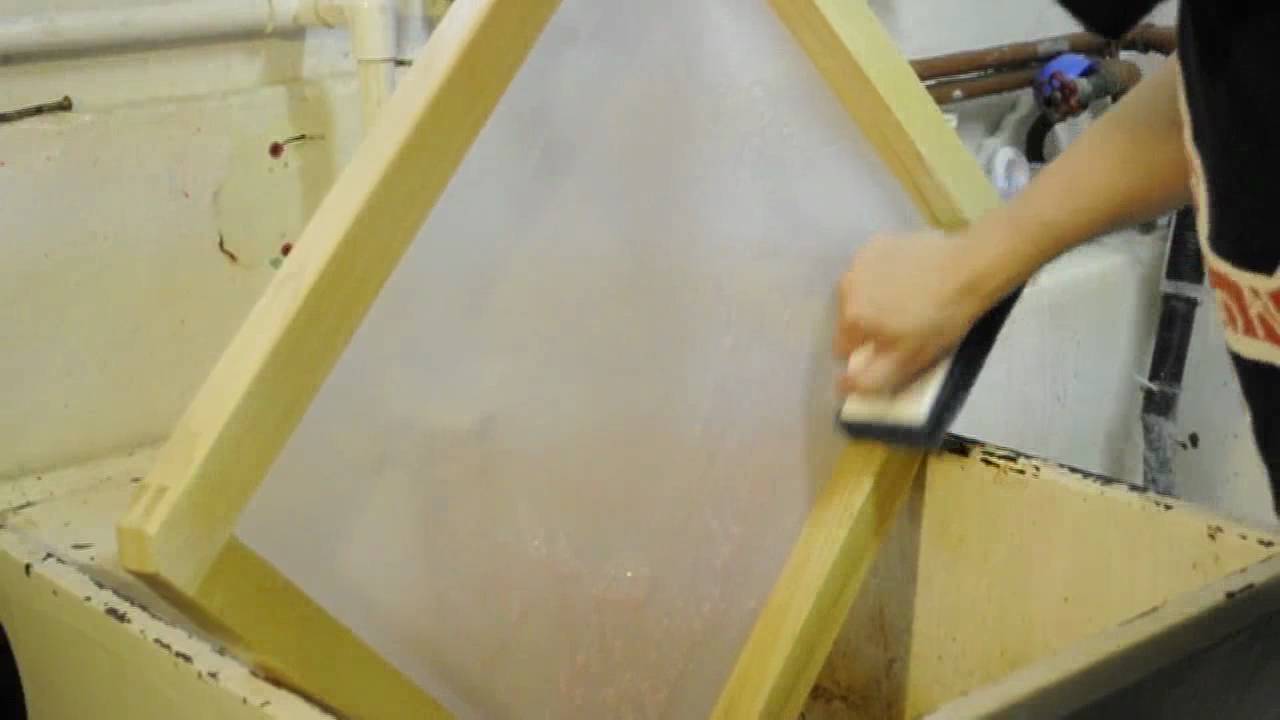 Degreasing A Screen - YouTube