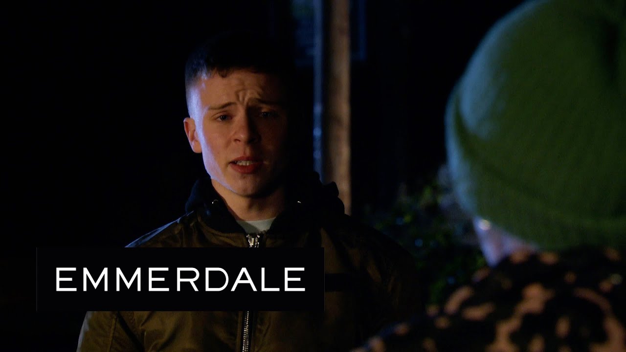 Emmerdale - Drunk Sam Offers Samson's Help With Esther - YouTube