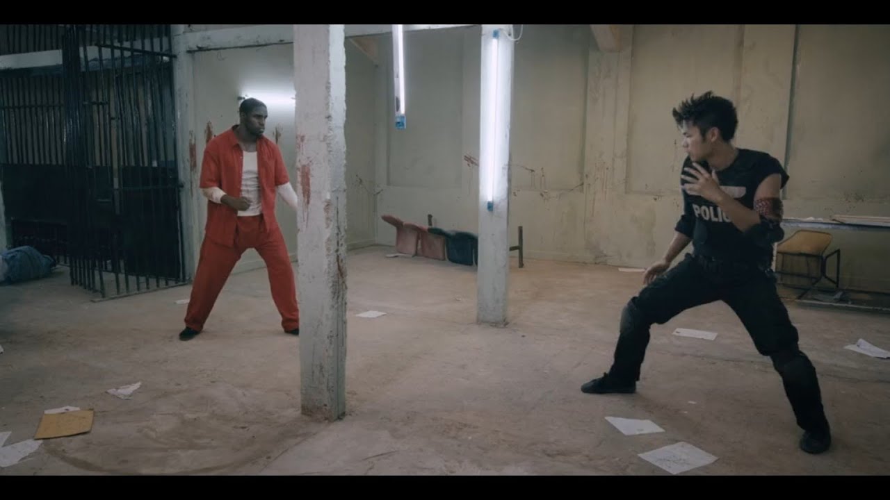 Real Fight survive in jail break movie fights close to death #jailbreak ...