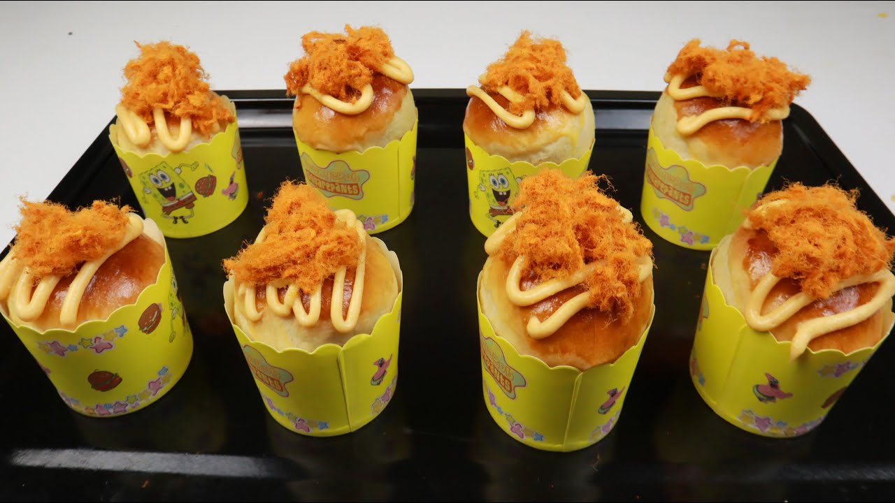 Salted egg cheese bread recipe :: Meat floss cheese cupcake :: Soft and ...