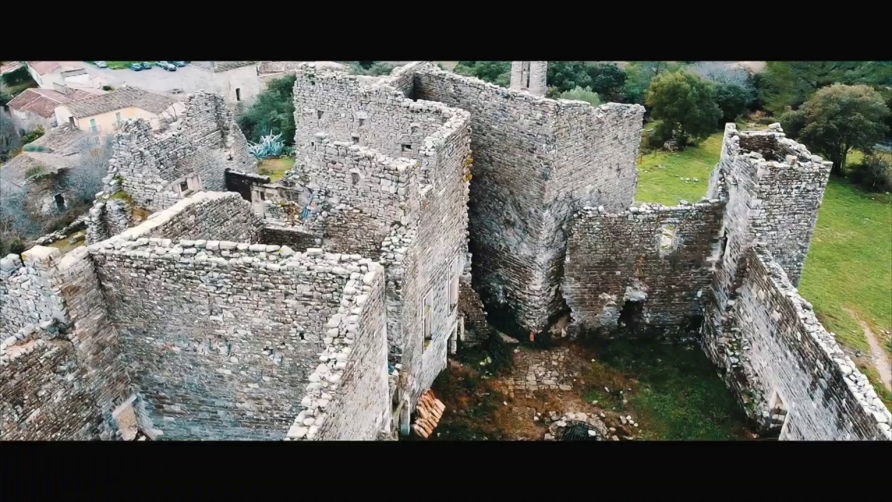 CHATEAU DE MONTLAUR - YouTube