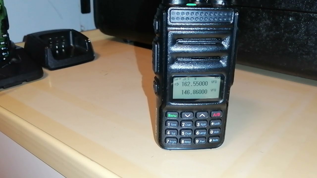 Explorer QRZ-1 VHF/UHF handheld transceiver - NOAA Weather radio ...