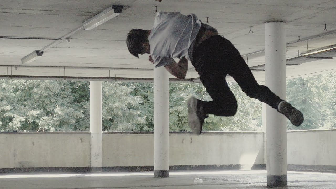 Training Denim | Parkour & Freerunning Stretch Jeans - YouTube