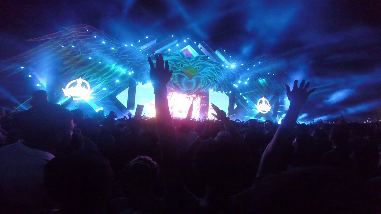 Galantis - Spaceship @Wish Outdoor Mexico 2018 - YouTube
