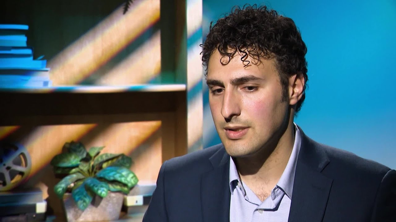 Q&A: Aaron Regunberg talks about growing up without his dad - YouTube