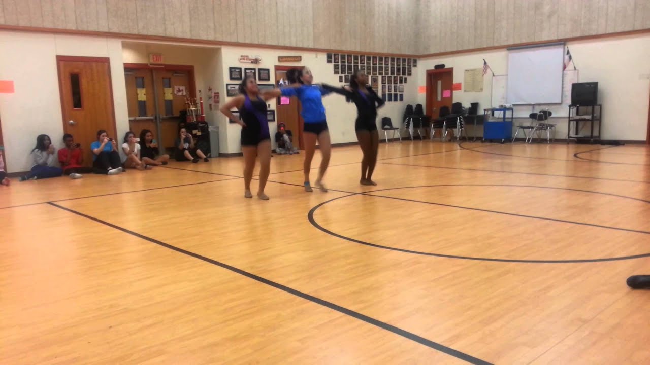 High Steppers kick routine - YouTube