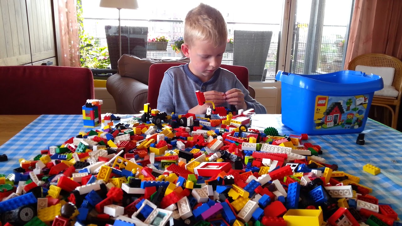 Casper met lego - YouTube