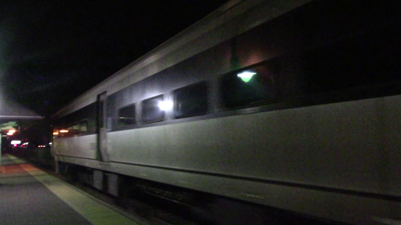 Full HD 60FPS: NJ Transit MP20B-3 1001 Leads MM-08 through Belmar 2/17 ...
