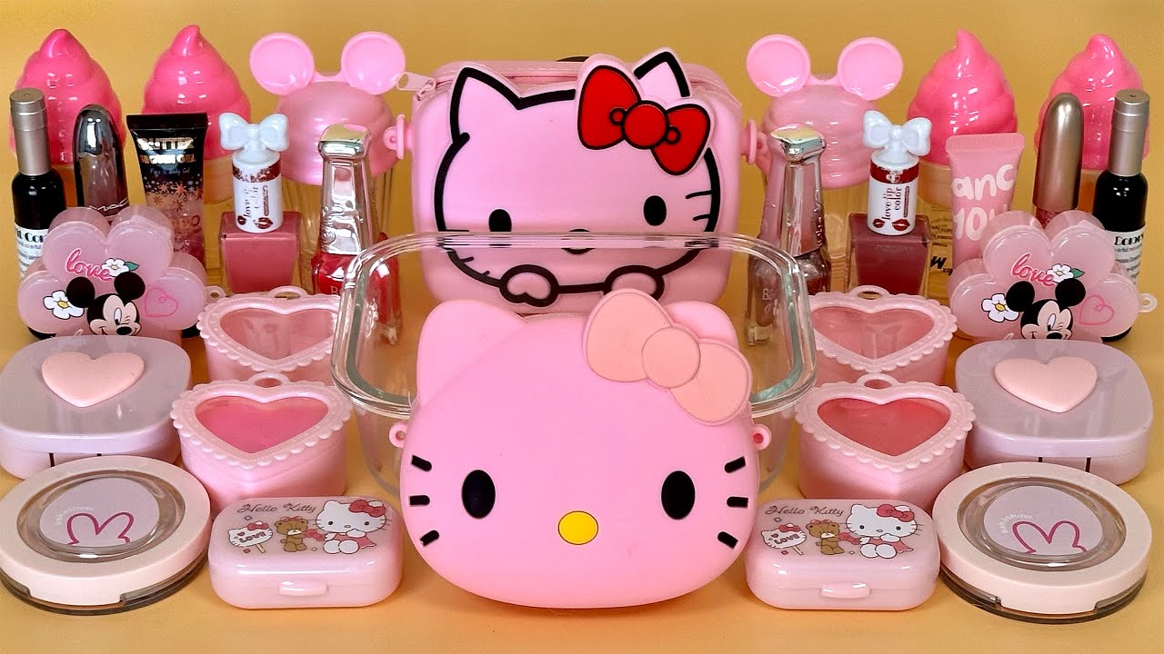 PINK SLIME 🩷 Mixing makeup and glitter into Clear Slime. Satisfying ...