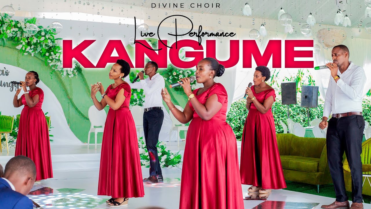Divine Choir - Kangume Nyeshongore (Live from Lyantonde) - YouTube