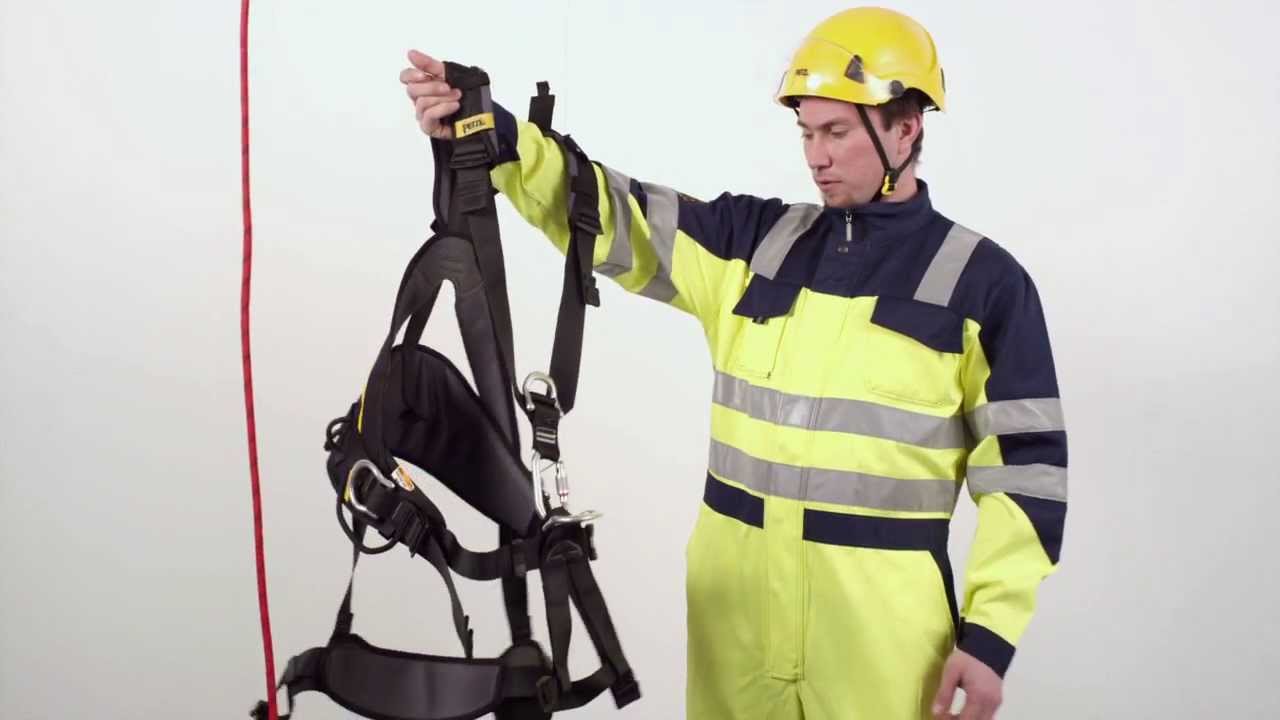 Saugos diržai Petzl Avao Bod - YouTube