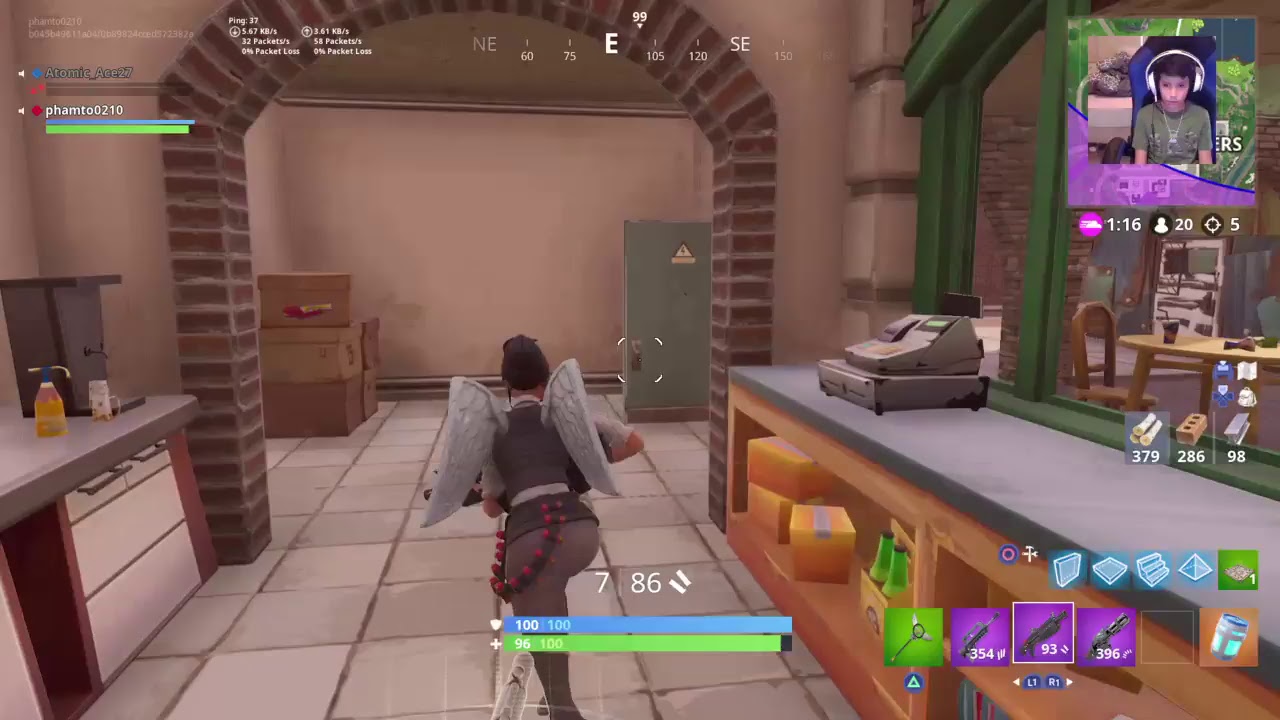 Fornite pro kid player [fast builder ] - YouTube