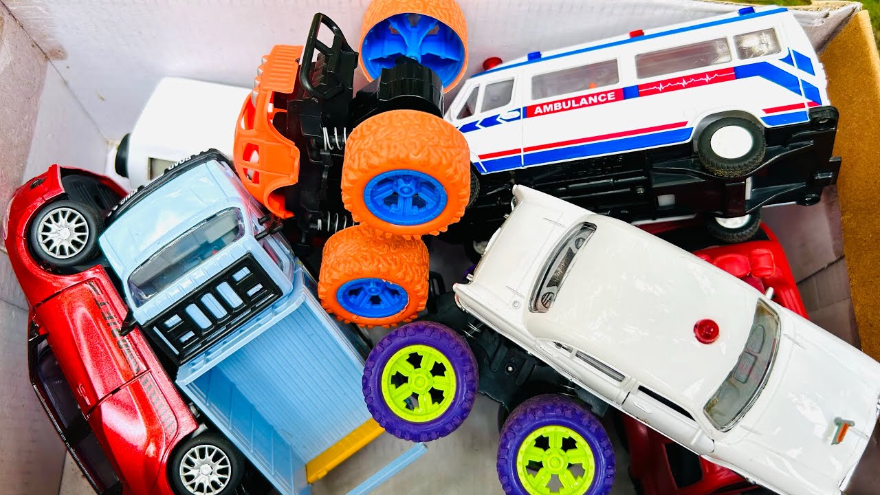 Mini CARS CENTY TOY VEHICLES MONSTER TRUCK TATA 407 GYPSY AMBASSADOR ...